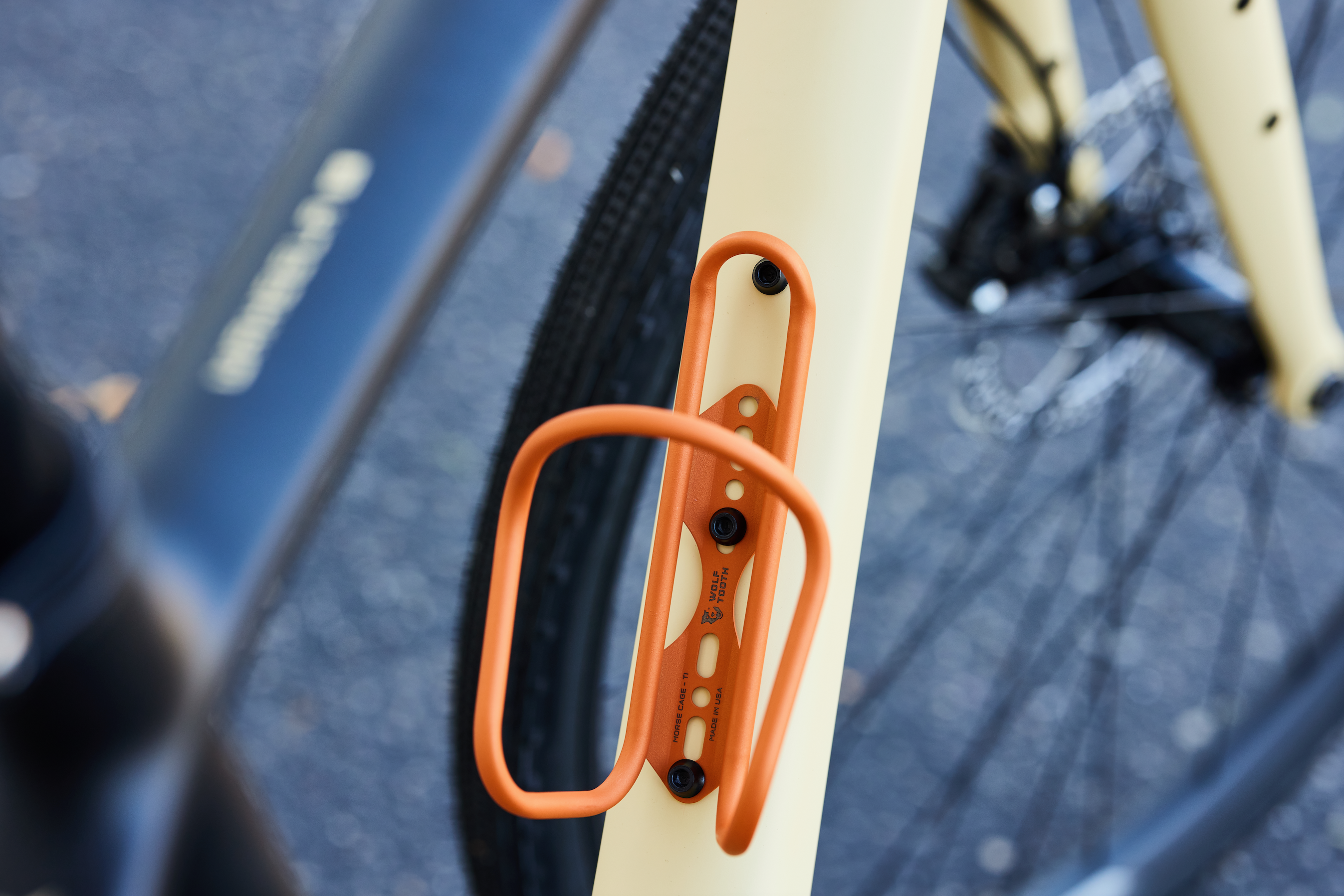 Start your Autumn with Wolf Tooth Morse Cage Ti Limited Edition Pumpki ...